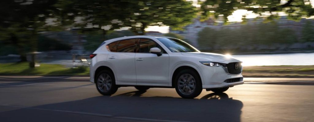 2025 Mazda CX-5 Crossover SUV: Performance & Features